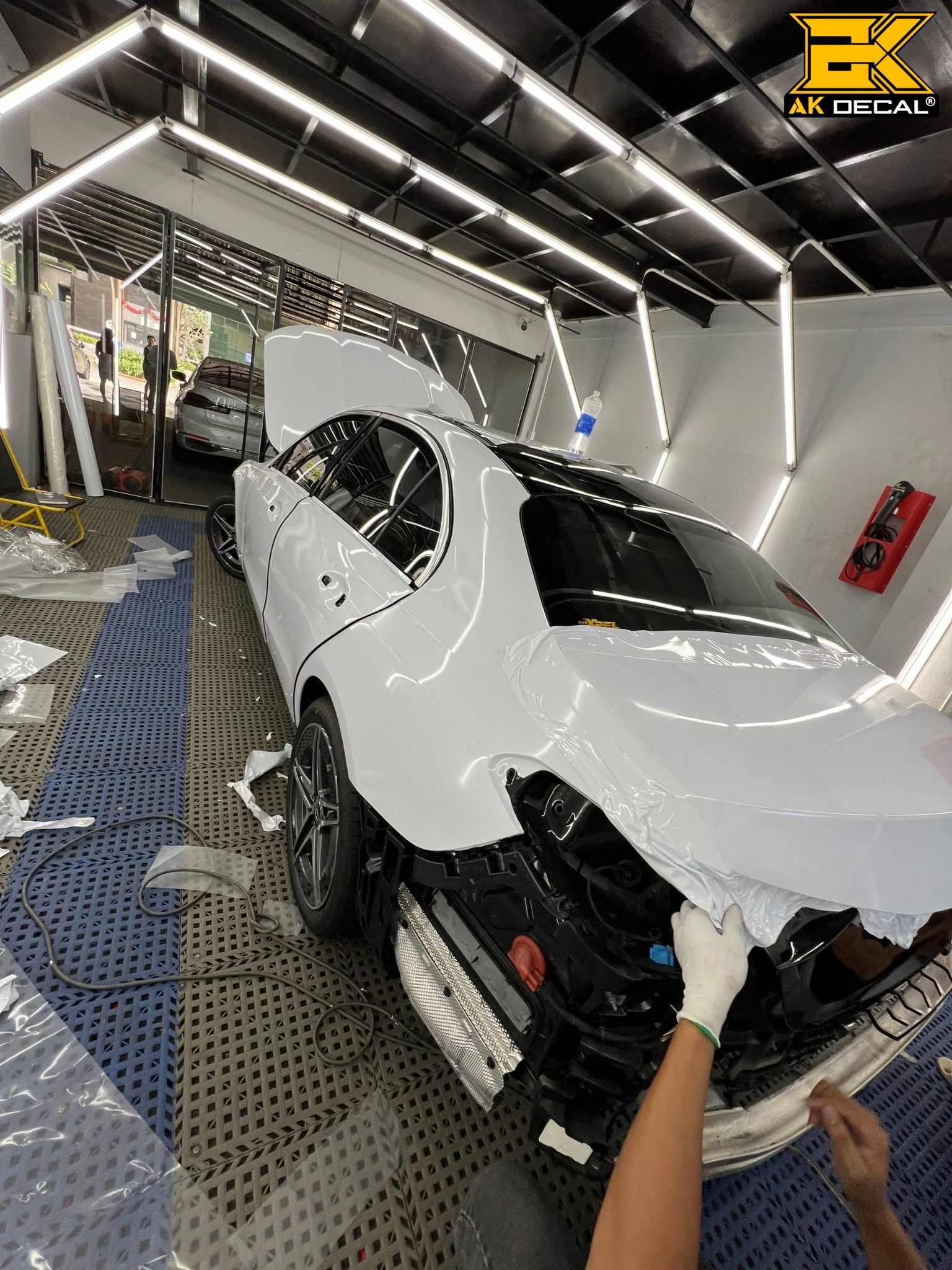 MERCEDES C300 - 09 WRAP WHITE – AK DECAL