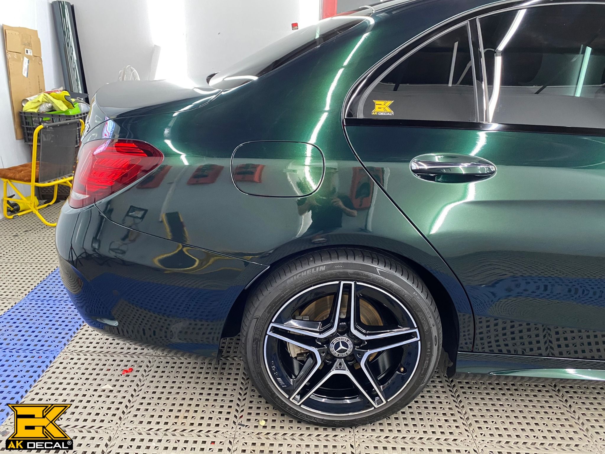 MERCEDES C300 - 10 WRAP GREEN – AK DECAL
