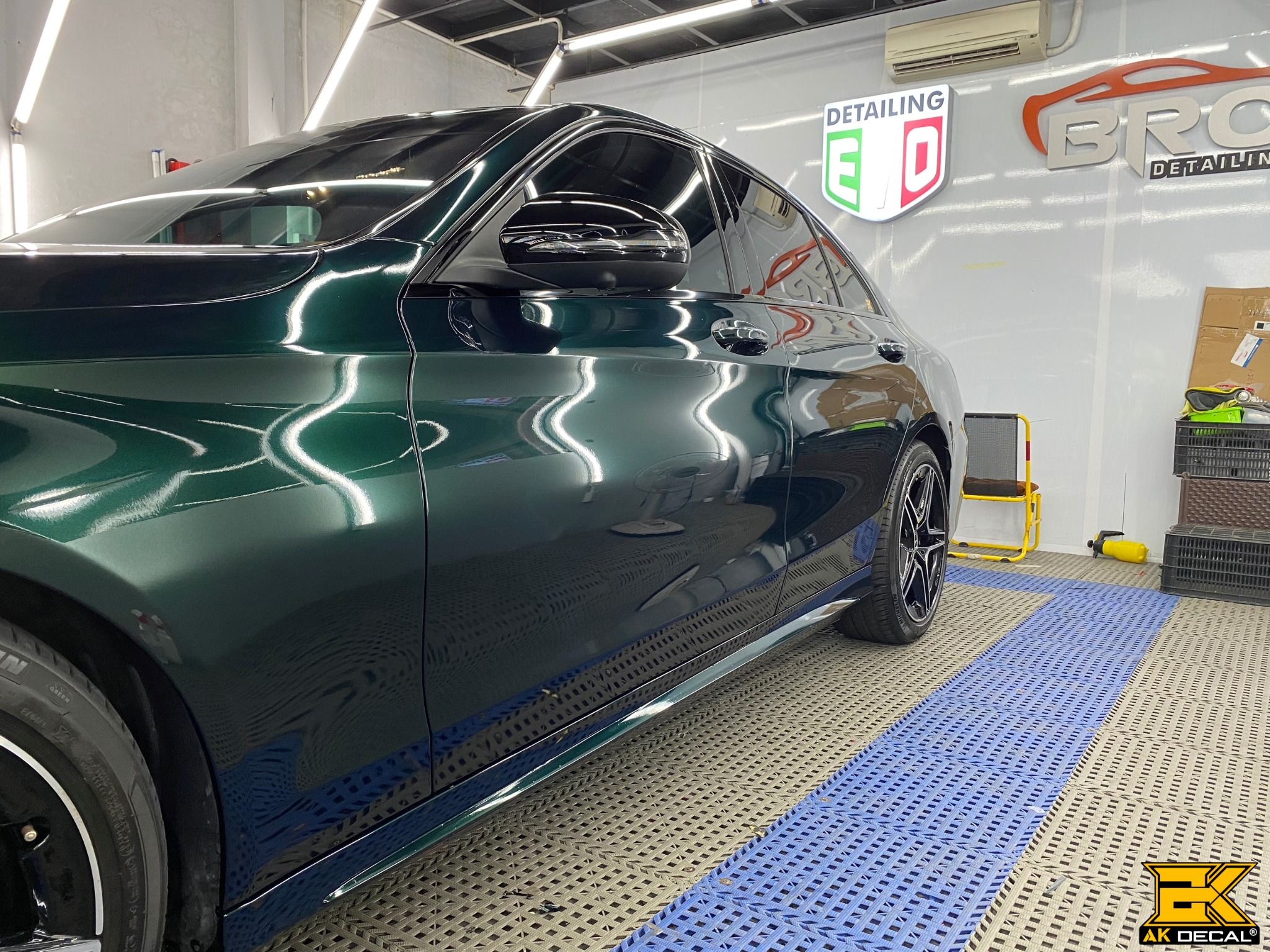 MERCEDES C300 - 10 WRAP GREEN – AK DECAL