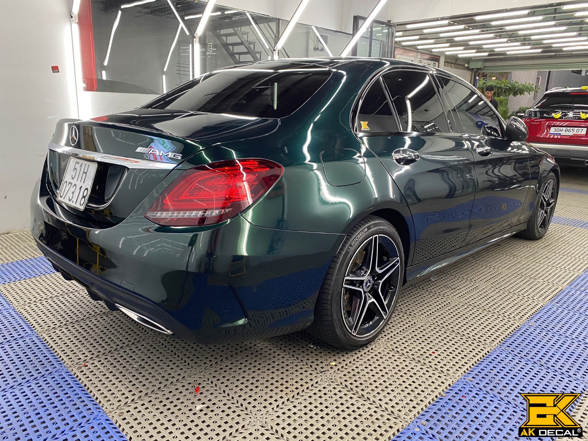 MERCEDES C300 - 10 WRAP GREEN – AK DECAL