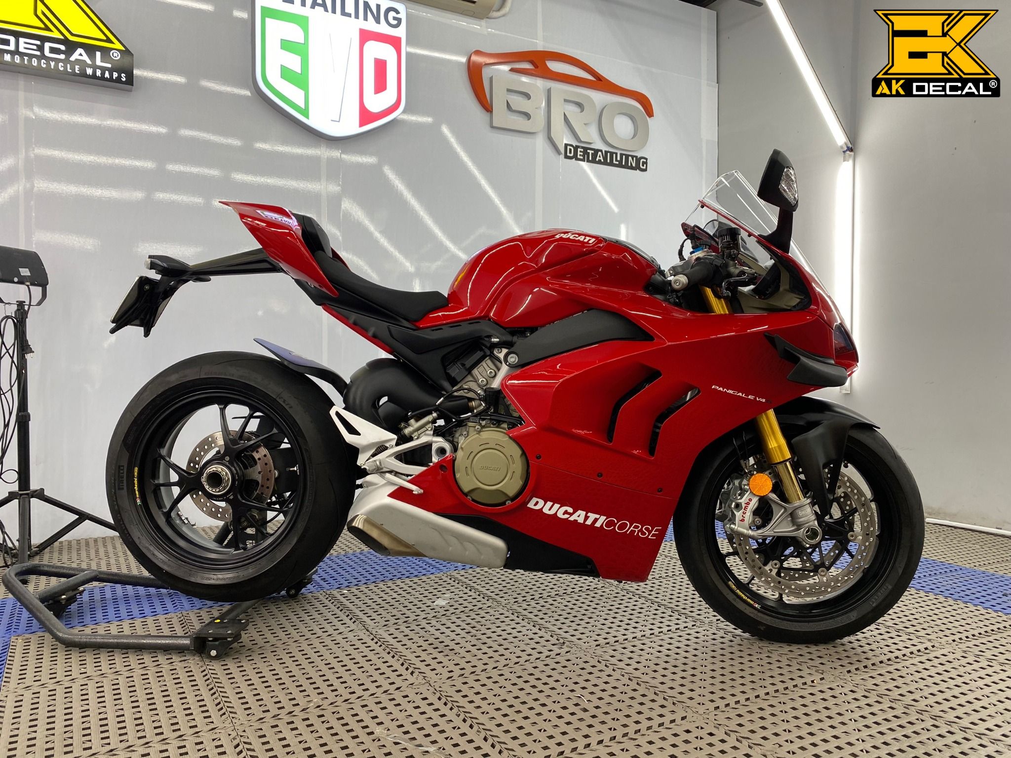 PPF DUCATI V4 – AK DECAL