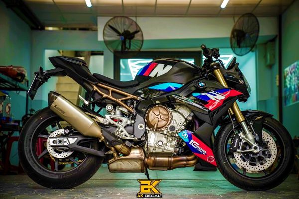 BMW S1000R - 170923 – AK DECAL