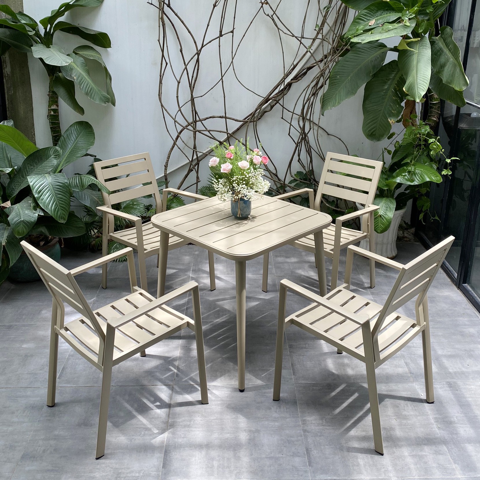 Bộ bàn ghế sân vườn BNVB + Ghế GNVB – Nội Thất Luxvie