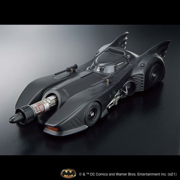 1/35 SCALE MODEL KIT BATMOBILE (BATMAN Ver.) - LIB Gunpla
