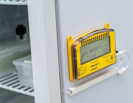 Thiết bị theo dõi nhiệt độ tự động Fridge-tag 2L – Công ty Cổ phần Dịch ...