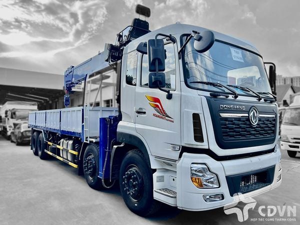 Xe cẩu tự hành 15 tấn Dongyang SS3506 – Công ty Chuyên dùng Việt Nhật