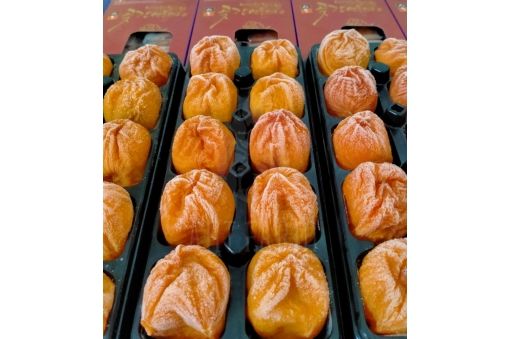 Korean Whole Dried Persimmons - 550g – Ant Farm