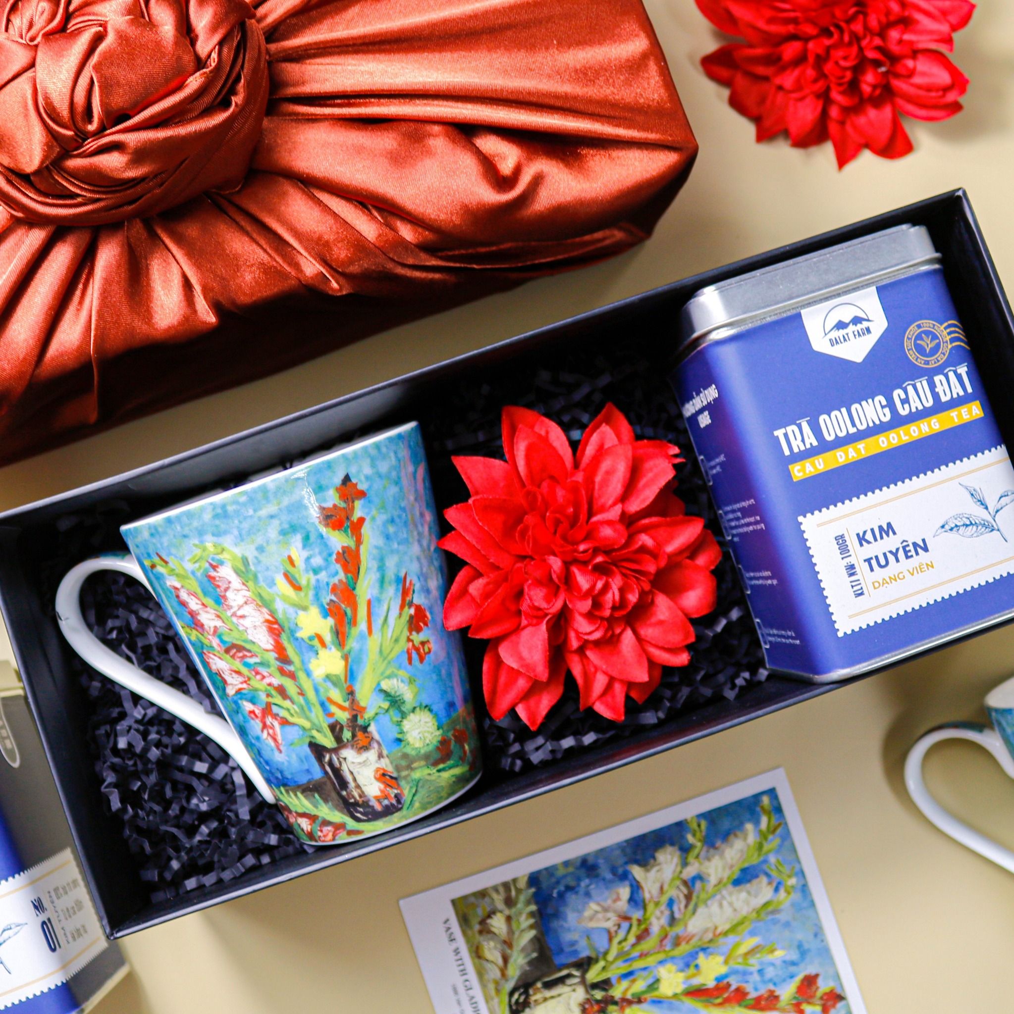 Relaxation with Tea – The Curator