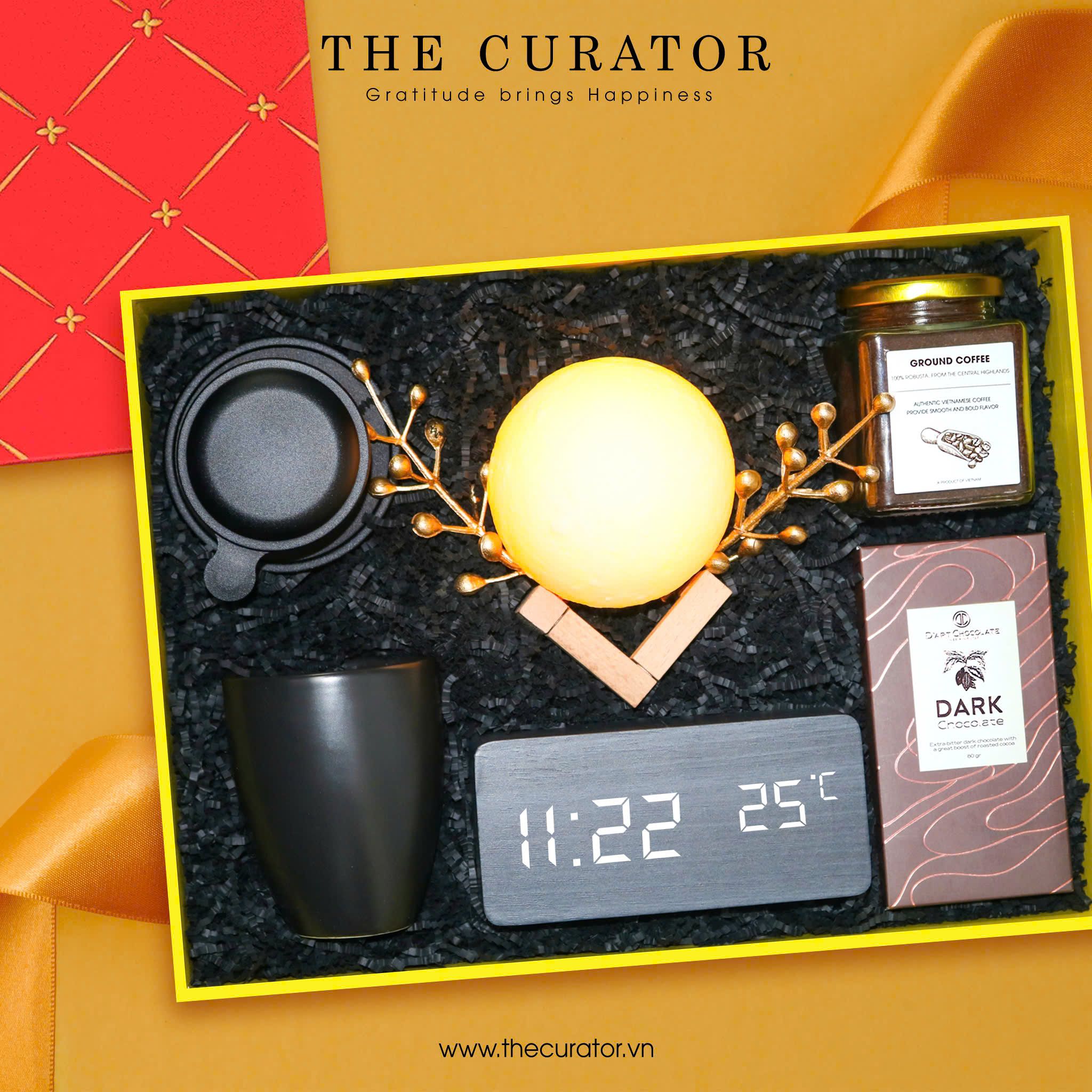 Urban Spirit – The Curator