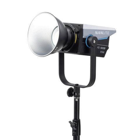 Đèn Led Studio 500W Nanlite FC-500B Bi-Color LED Spotlight (FULL VAT)
