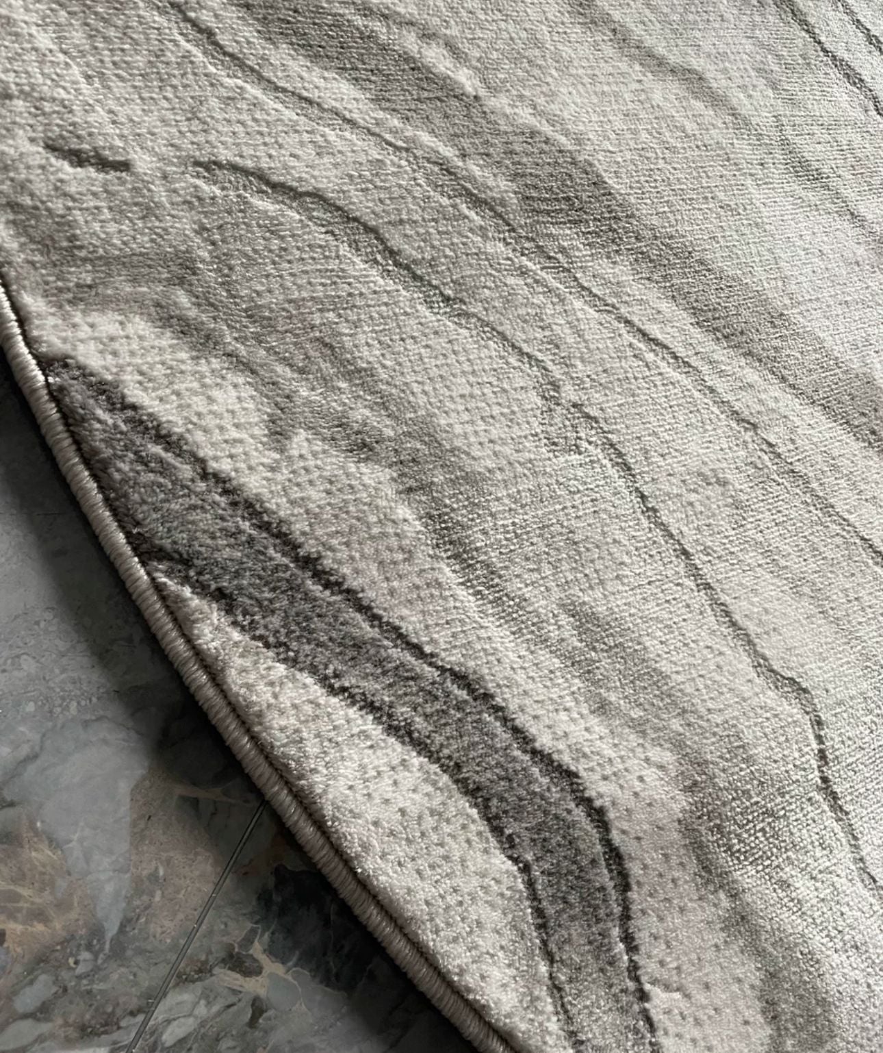 Grey Liquid Round Rug – Studio by Drew