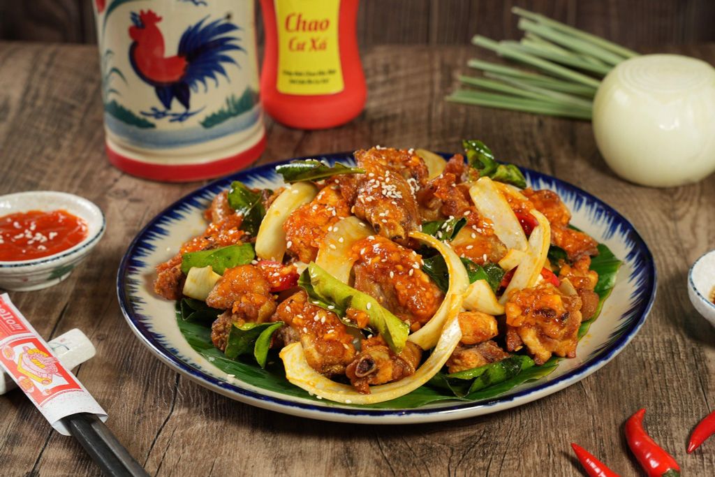 Gà Ta Chiên Nước Mắm Nhĩ (1/2 Con) – Lẩu Bò Cư Xá