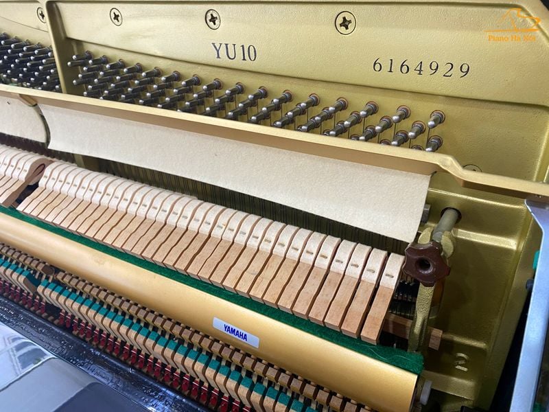 Piano Yamaha YU10 – Piano Hà Nội