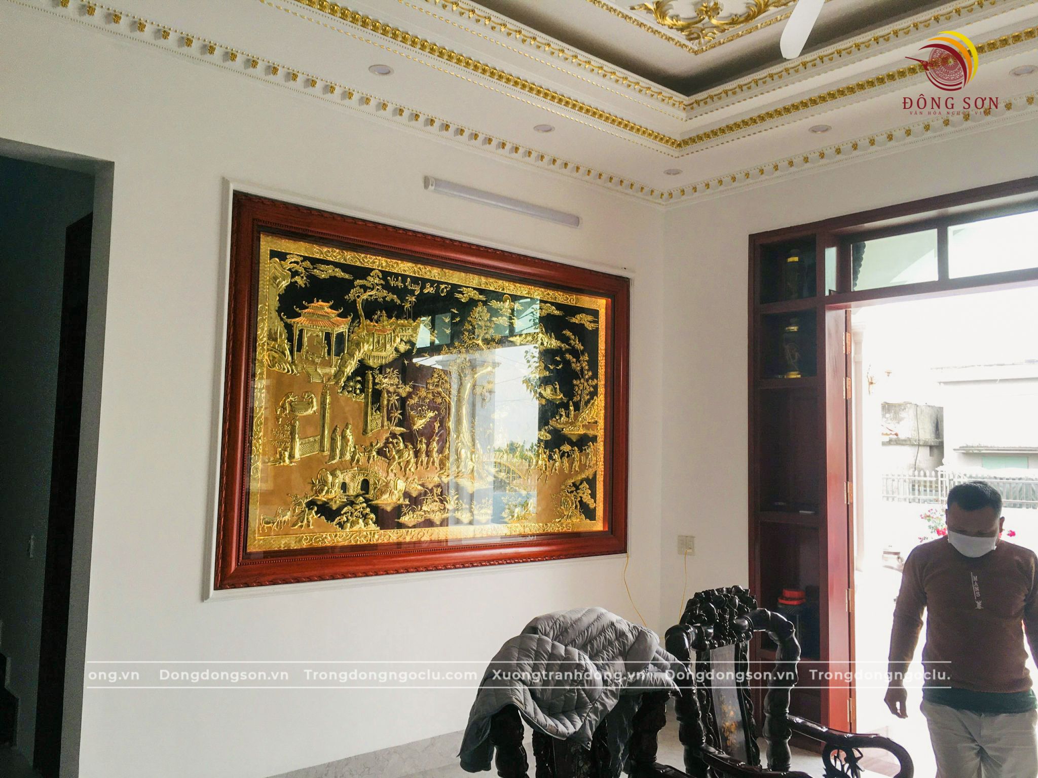 Tranh đồng quê bằng đồng vàng dát vàng Kích Thước 2m55x1m55