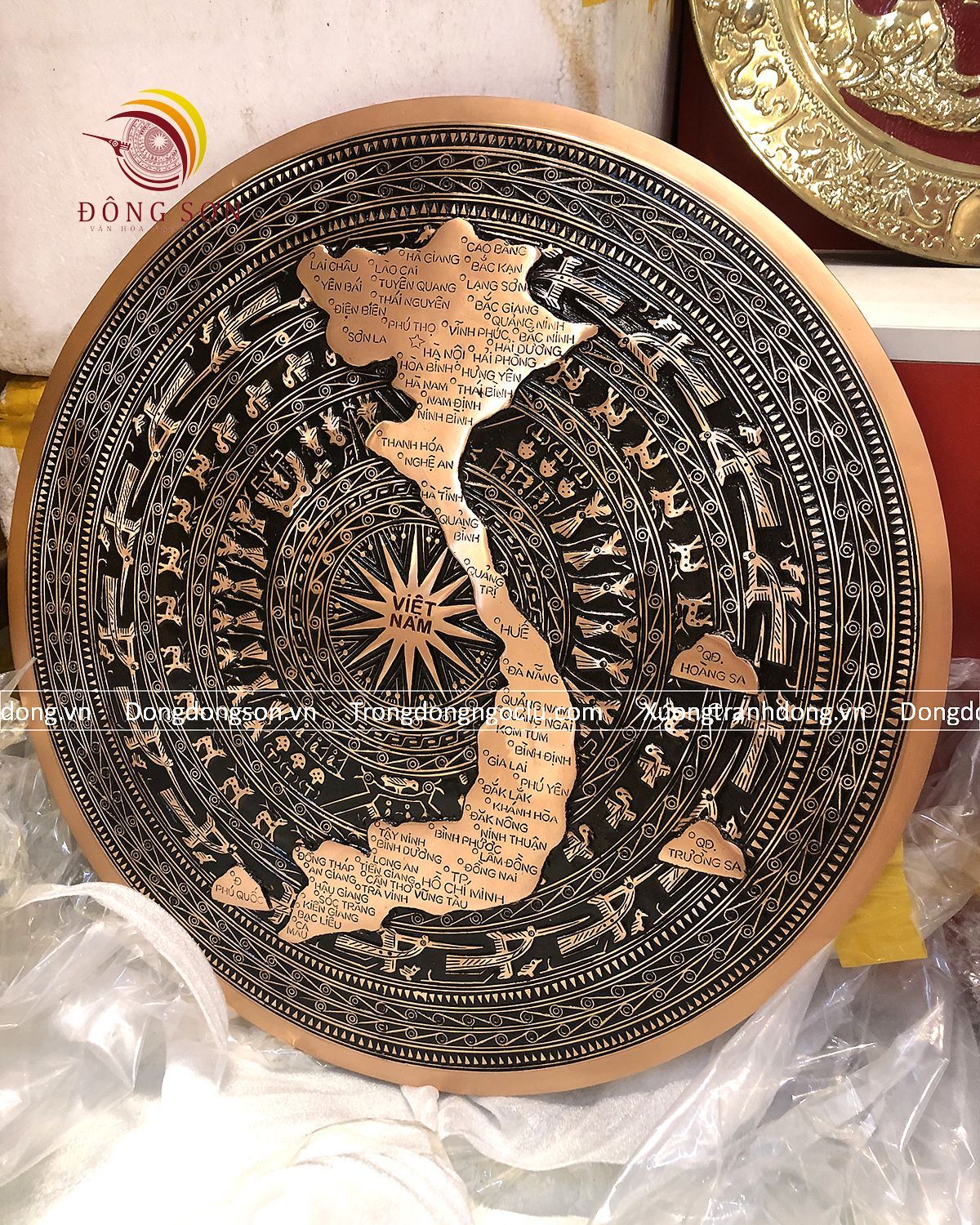 Mặt trống đồng Đông Sơn đồng đỏ hoa văn nổi có bản đồ đường kính 80cm