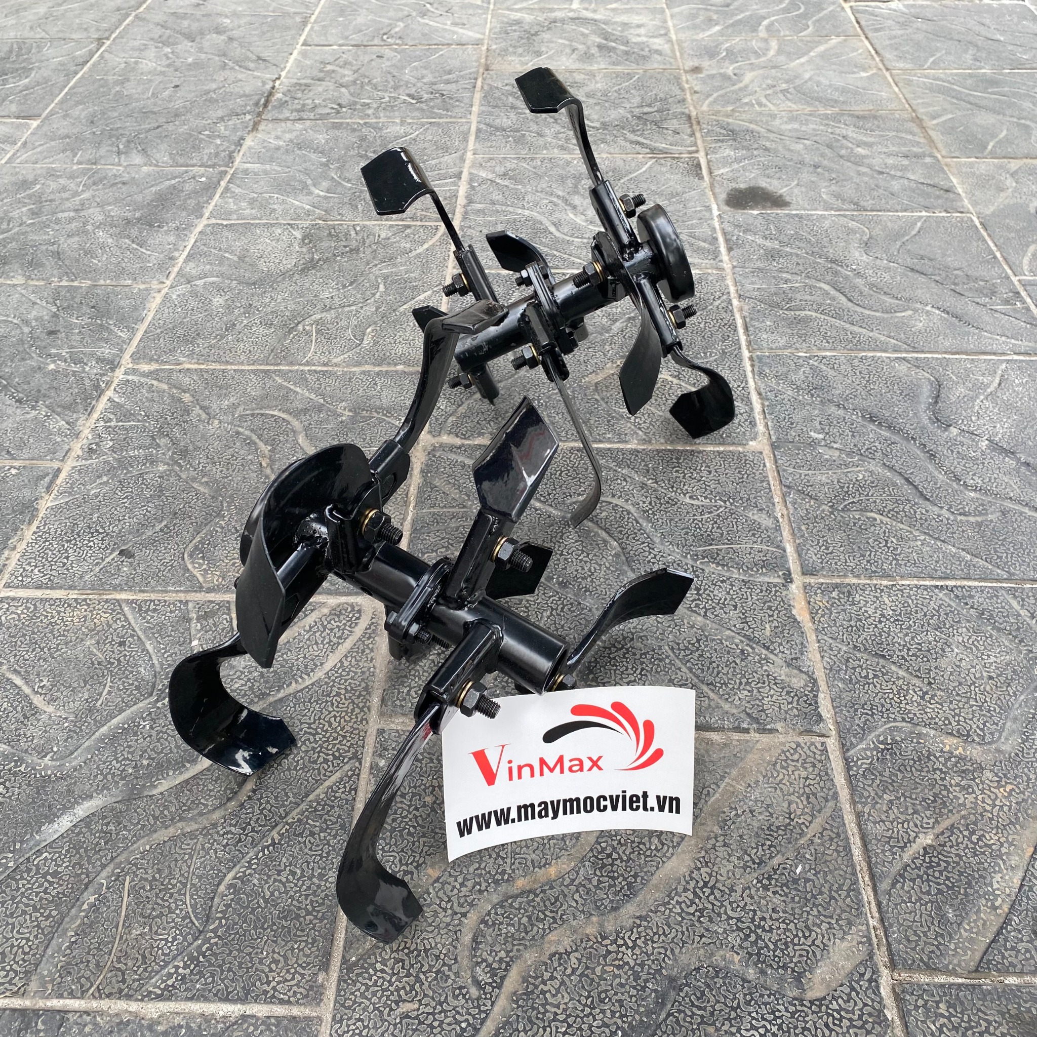 Bộ xới vun luống, vun gốc gắn máy xới đất – Vinmax- maymocviet.vn