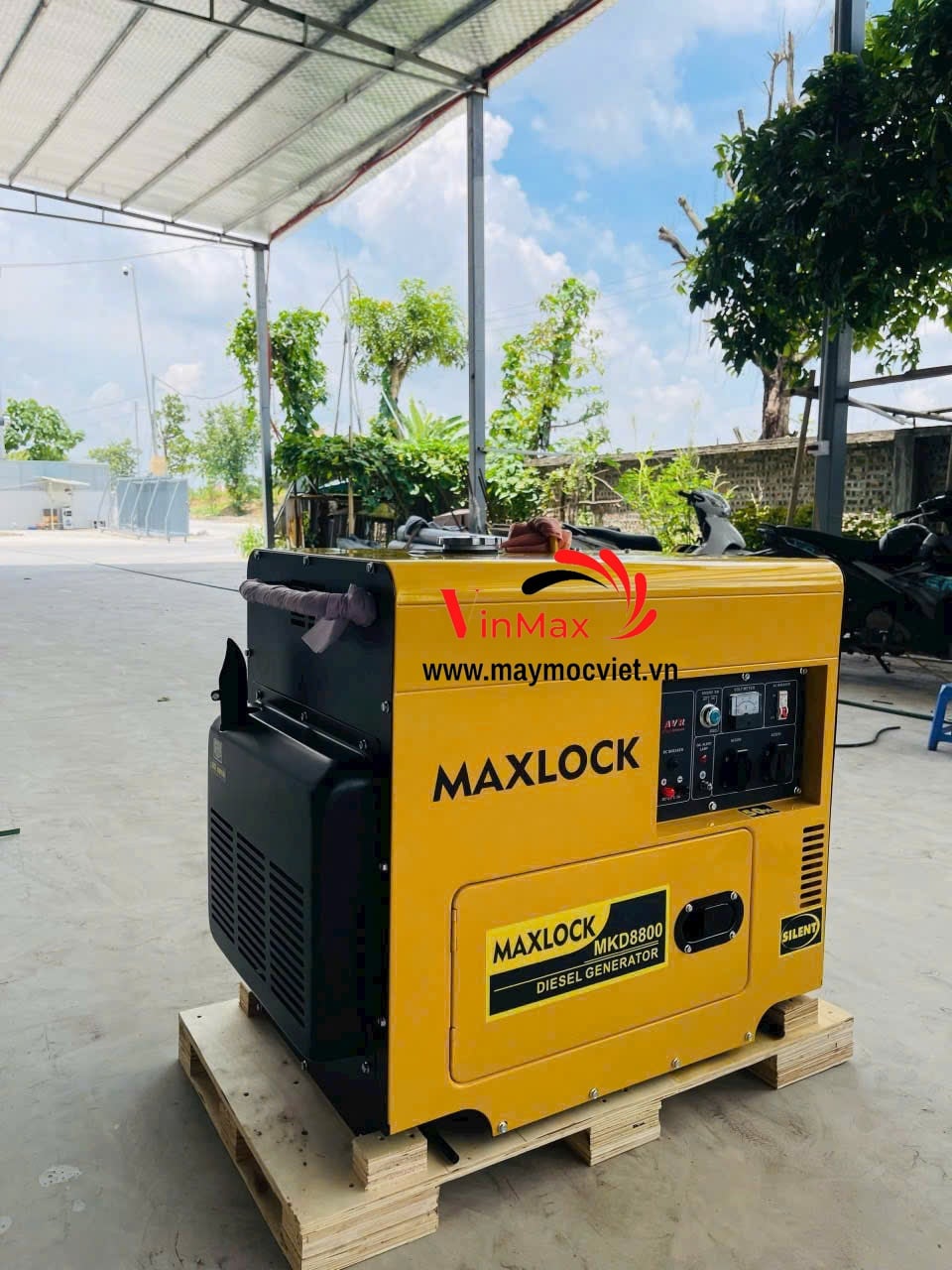 Máy phát điện dầu 7KW Maxlock MKD8800 – Vinmax- maymocviet.vn