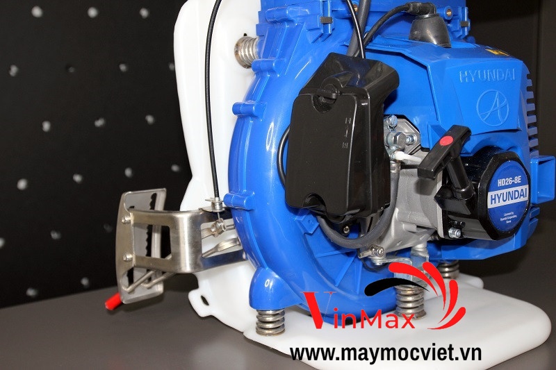 Máy phun đa năng Hyundai HD26-8E – Vinmax- maymocviet.vn