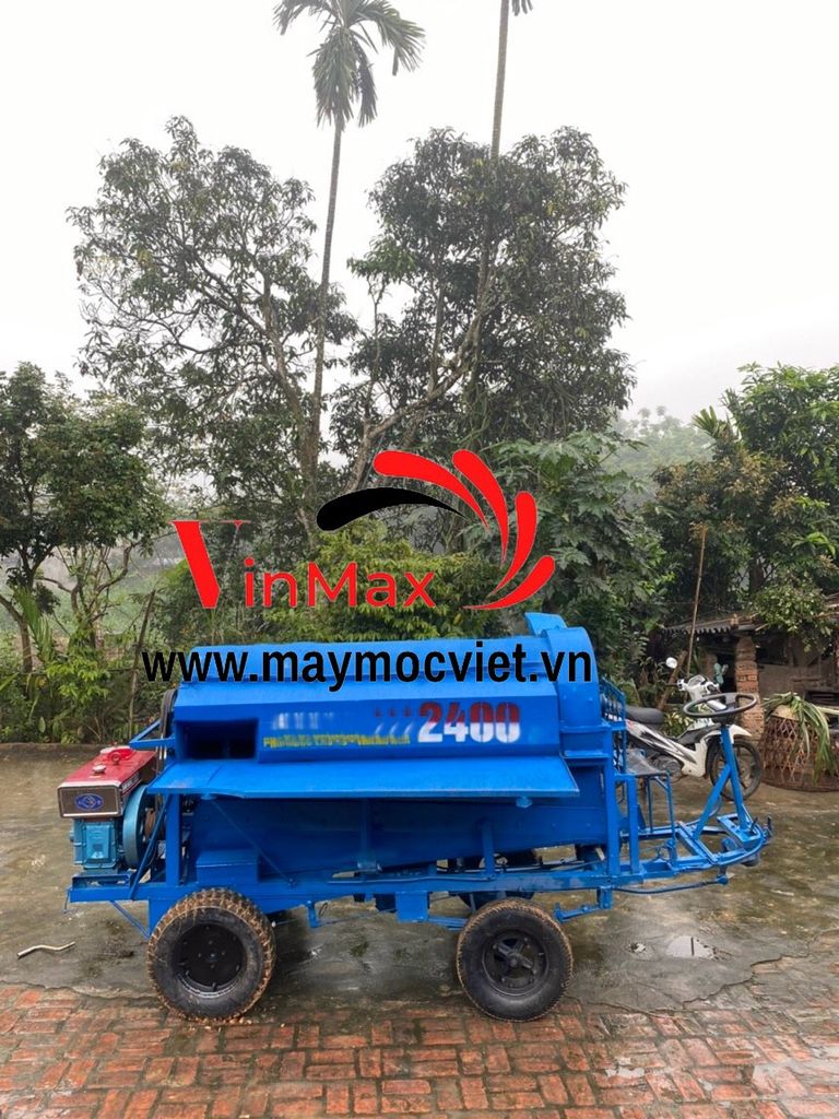 Máy tuốt lúa liên hoàn 4 bánh ngồi lái VMTL2400 – Vinmax- maymocviet.vn