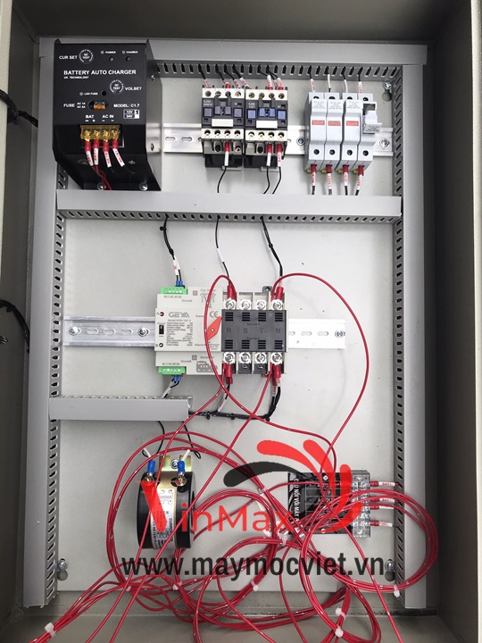 Tủ ATS chuyển nguồn tự động mặt đồng hồ điện tử VM100A – Vinmax- maymocviet.vn