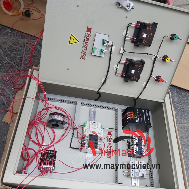 Tủ ATS chuyển nguồn tự động mặt đồng hồ điện tử VM100A – Vinmax- maymocviet.vn