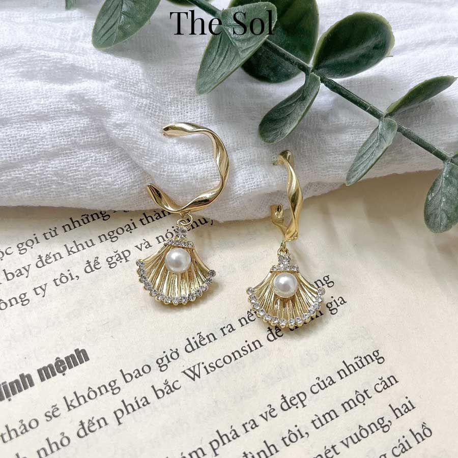 Bông Tai Hàn Quốc Black & Golden – The Sol