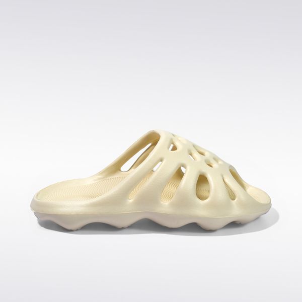 Skeleton EVA Slides – S'cool