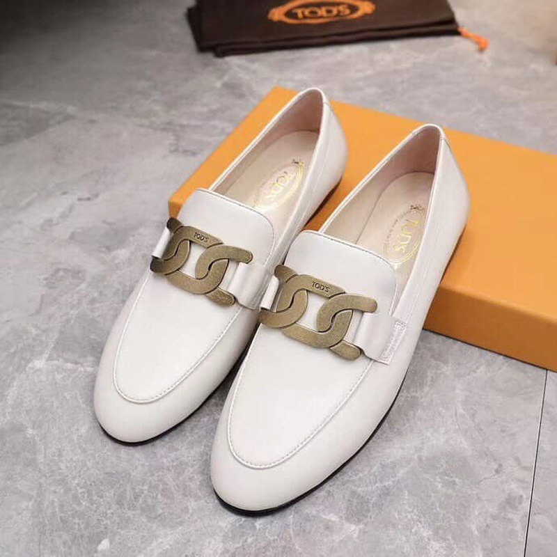 Giày Tod’s KATE ALMOND TOE LEATEHR LOAFERS IN WHITE XXW79A0DD00MIDB001 ...