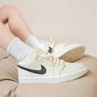 Giày Nike Wmns Air Jordan 1 Low 'Coconut Milk' DC0774-121 – Hệ thống ...