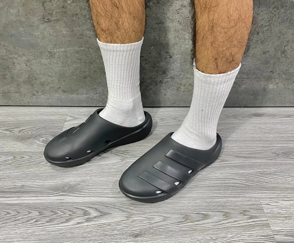 Dép Adidas Adicane Clogs 'Carbon' HQ9918 – Hệ thống phân phối Air ...