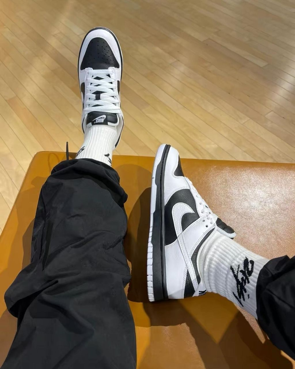 Giày Nike Dunk Low Retro 'Reverse Panda' FD9064-011 – Hệ thống phân ...