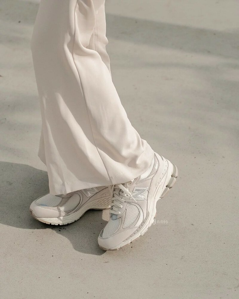 Giày New Balance 2002R 'White Ivory' M2002RAA – Hệ thống phân phối Air ...