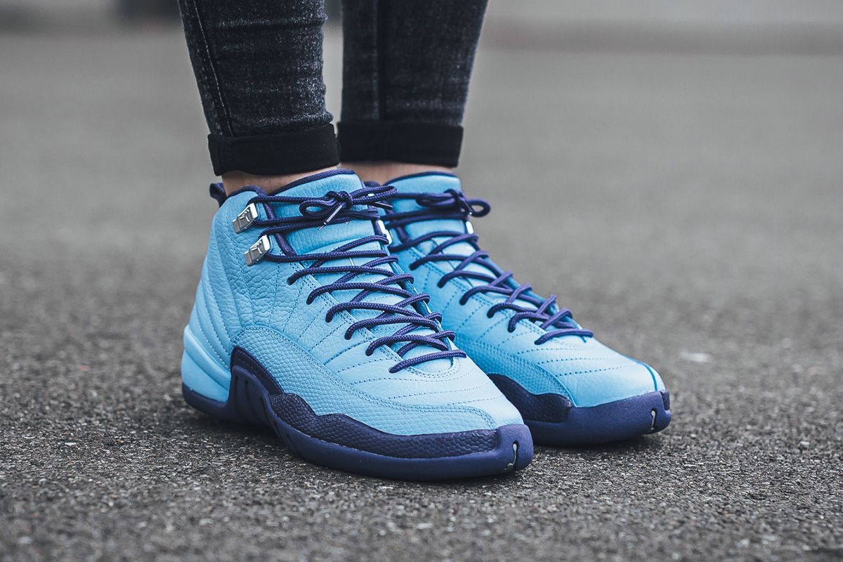 Giày Nike Air Jordan 12 Retro 'Hornets' 510815-418 – Hệ thống phân phối ...