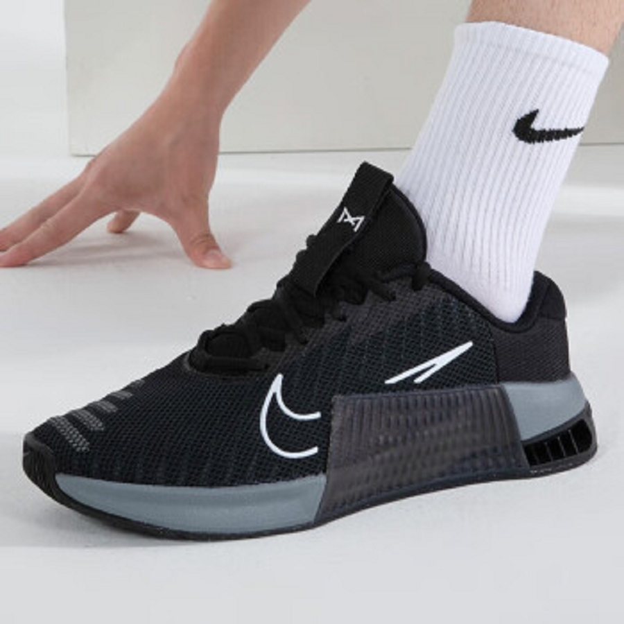 Giày Nike Metcon 9 'Black Smoke Grey' DZ2617-001 – Hệ thống phân phối ...