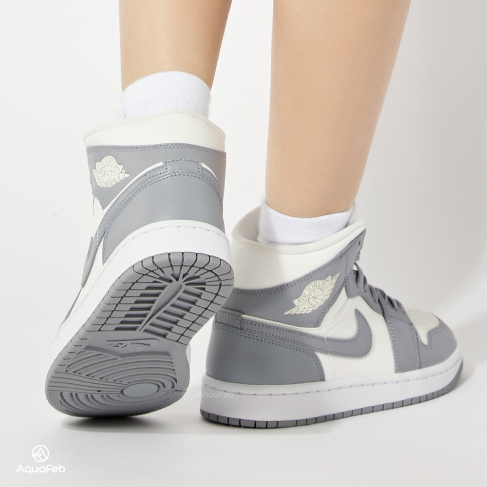 Giày Nike Air Jordan 1 Mid 'Grey Sail' BQ6472-115 – Hệ thống phân phối ...