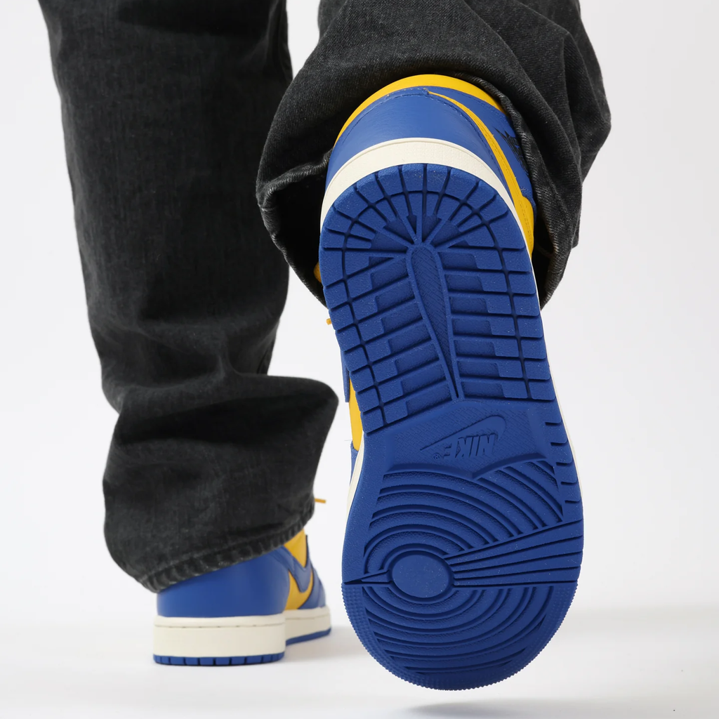 Giày Nike Air Jordan 1 Retro High OG 'Reverse Laney' FD2596-700 – Hệ ...