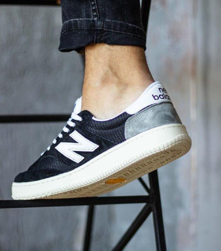 Giày New Balance 300 Balck CRT300FO – Hệ thống phân phối Air Jordan ...