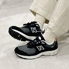 Giày New Balance N2002R 'Black Sepia' M2002REB – Hệ thống phân phối Air ...