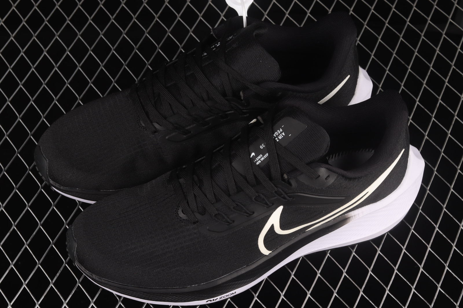 Giày Nike Air Zoom Pegasus 39 'Black' DH4071-001 – Hệ thống phân phối ...