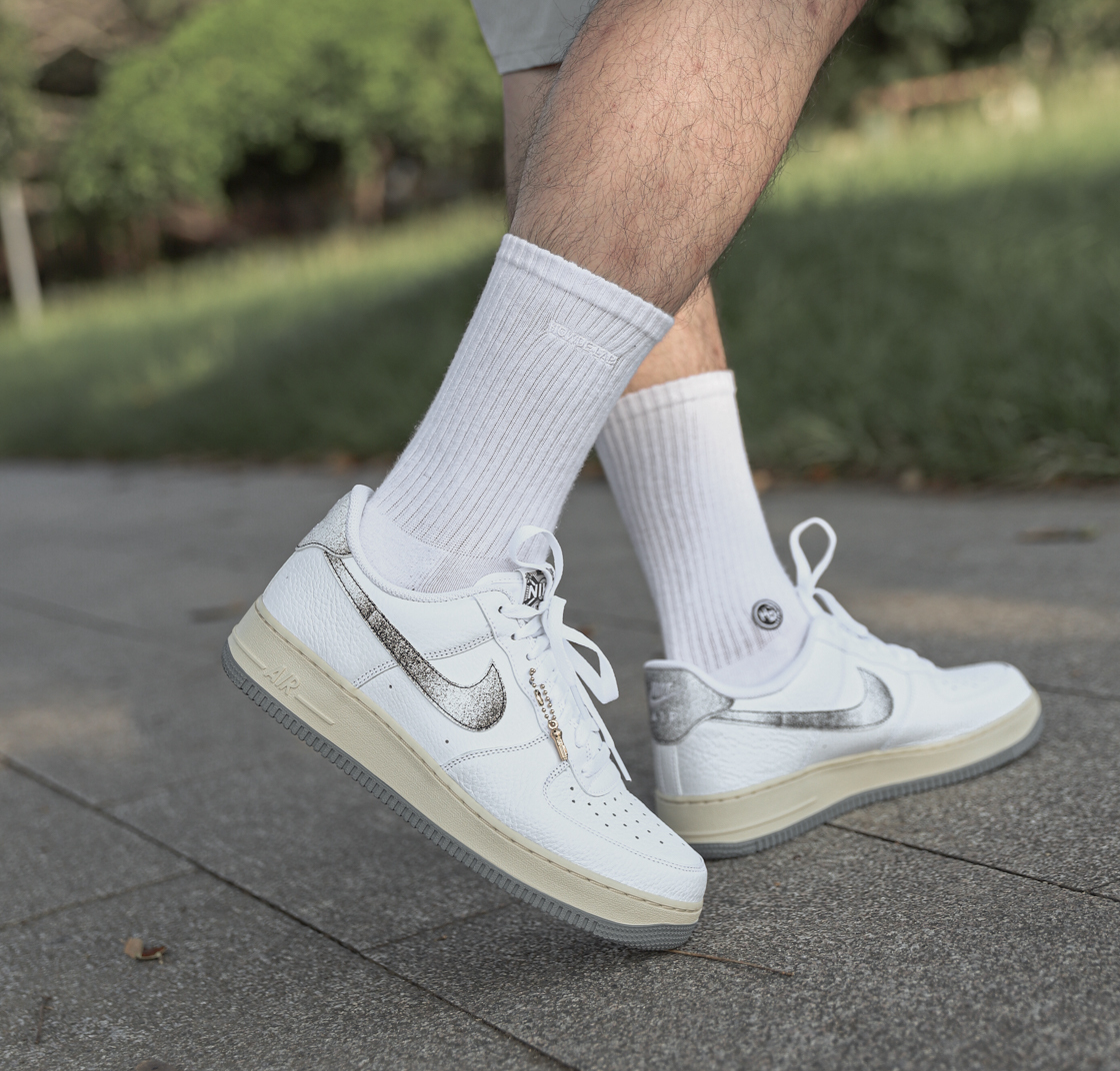 Giày Nike Air Force 1 Low '50 Years Of Hip Hop' DV7183-100 – Hệ thống ...