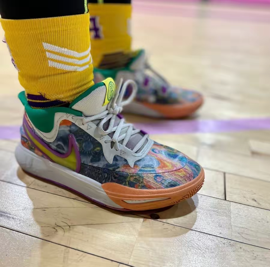 Giày Nike Kyrie 8 GO GS 'Circle Of Life' DQ8076-011 – Hệ thống phân ...