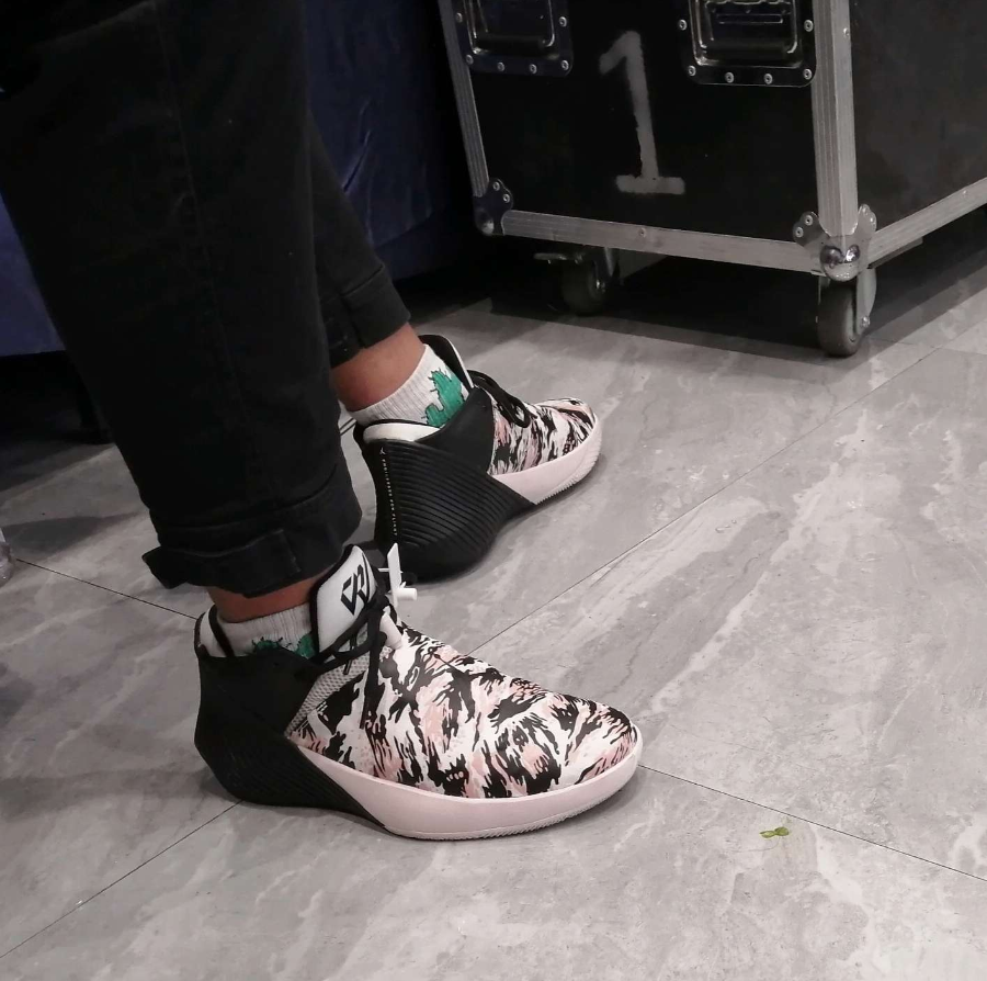 Giày Nike Jordan Why Not Zer0.1 Low PFX 'Phantom Coral' AR0346-003 – Hệ thống phân phối Air ...