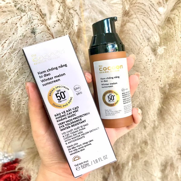 KEM CHỐNG NẮNG COCOON BÍ ĐAO 50ML – DN Cosmetics | #1 Mỹ Phẩm chính hãng chất lượng số 1 Đà Nẵng