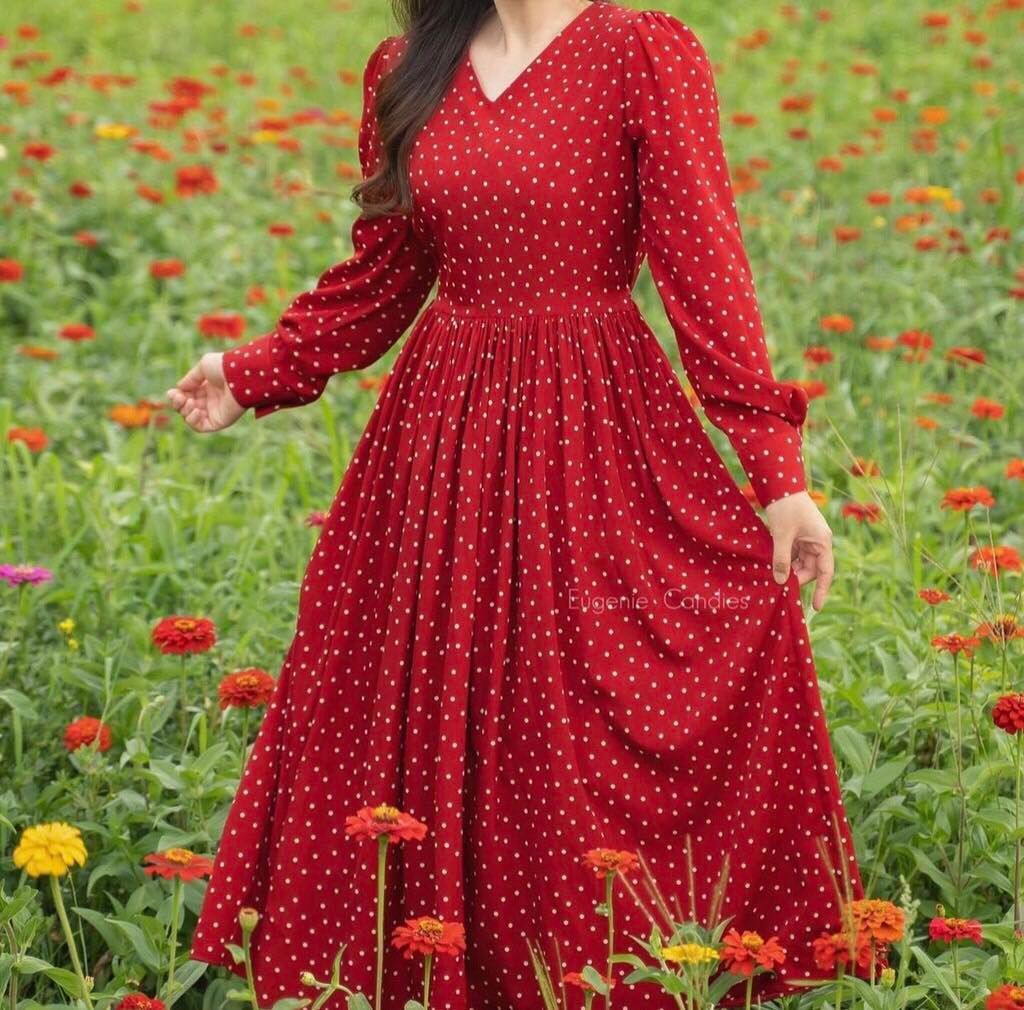 Váy Reenee chấm bi đỏ - Mom – WOORI HOUSE