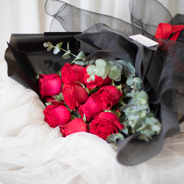 Only you red roses bouquet – BOTANICA FLOWER