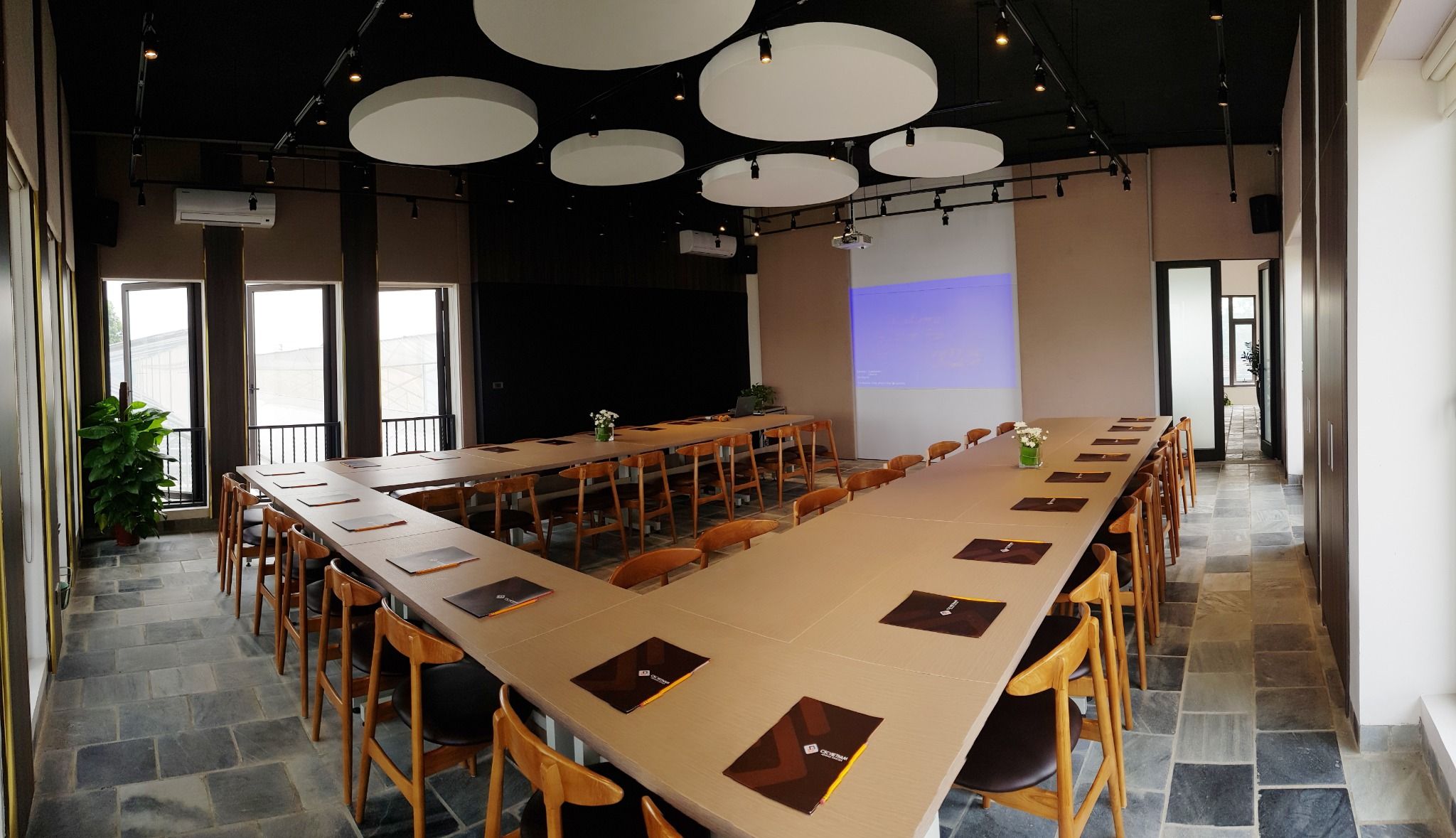 CSC Country Club – CSC Business Center