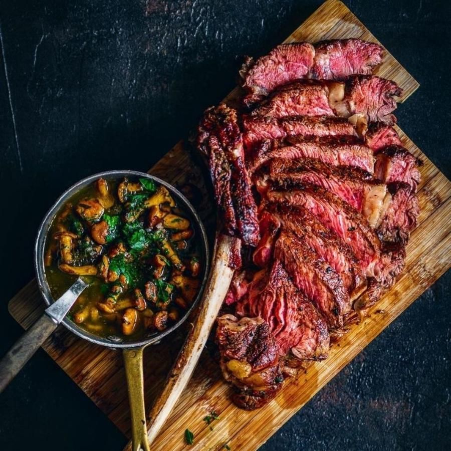 Tomahawk Angus MB4+ Teys | Thịt sườn bò Úc tươi MB4+ Teys – PGF ASIA