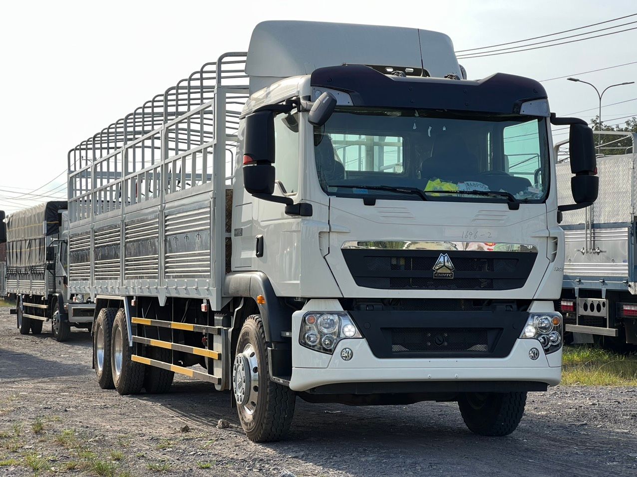 XE TẢI HOWO MAX 3 CHÂN MÁY MAN 280 HP – PHÚ MẪN ĐỒNG NAI