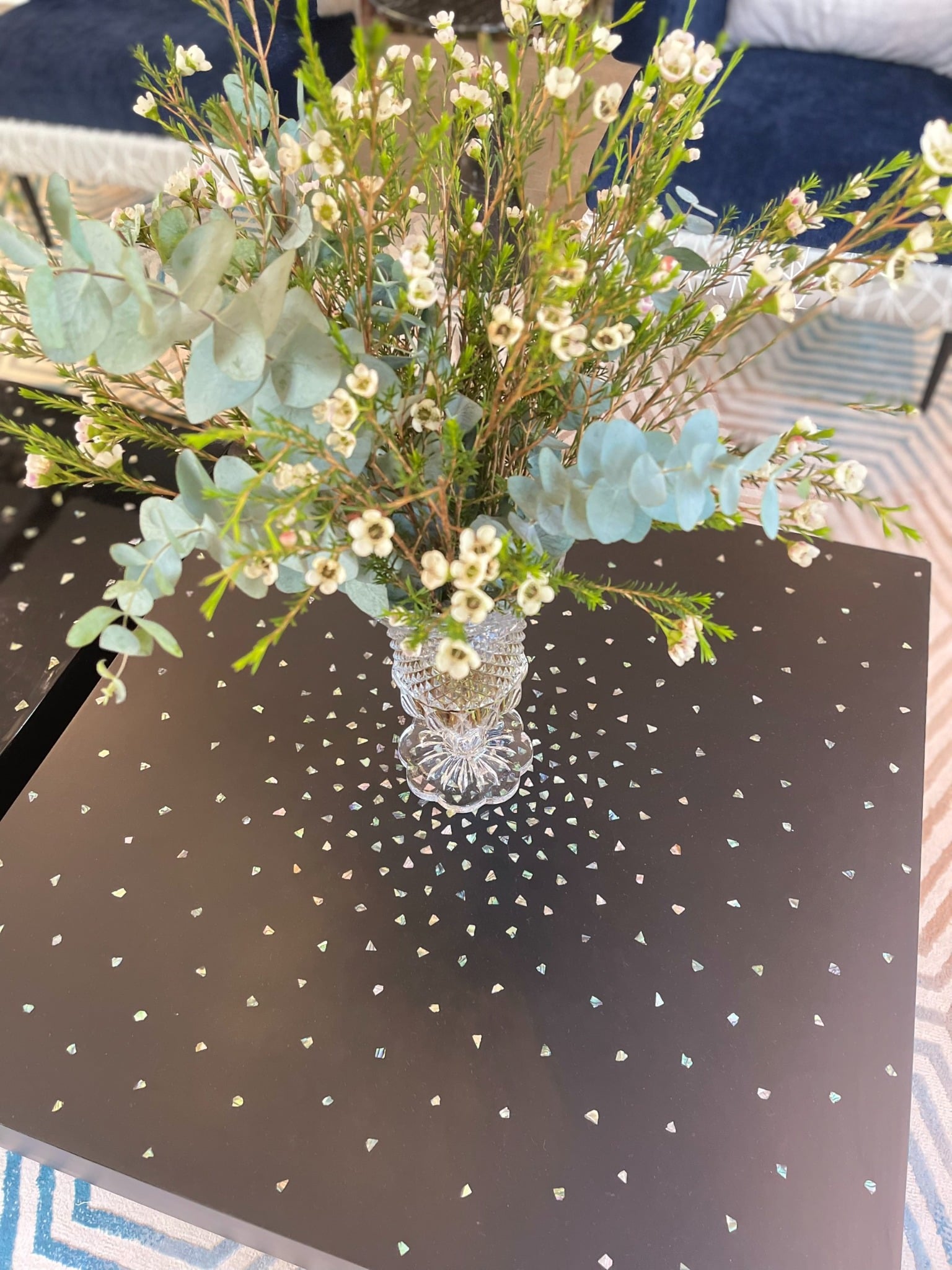 CARRÉ MYSTERY ABALONE SHELL MOSAIC LACQUER COFFEE TABLE – Maison Fravia ...