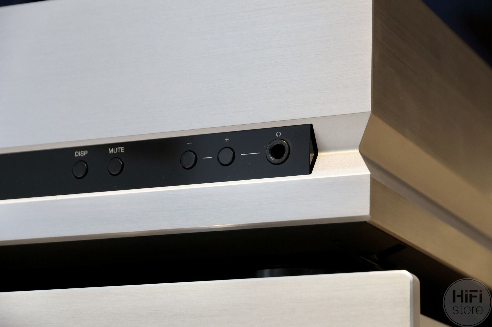 TAD DA1000 DAC giải mã HiEnd – HiFi Store